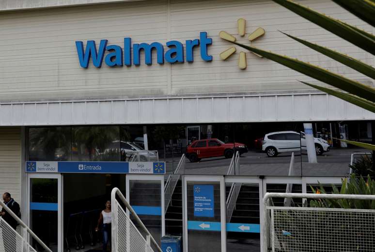 Walmart vende fatia majoritária no Brasil para Advent International