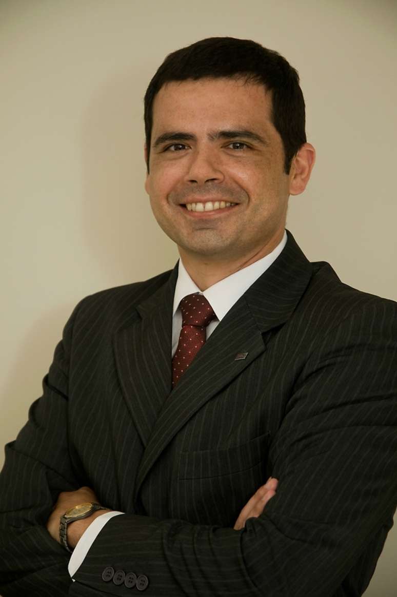 Edgar Serrano é o novo presidente da CONTIC