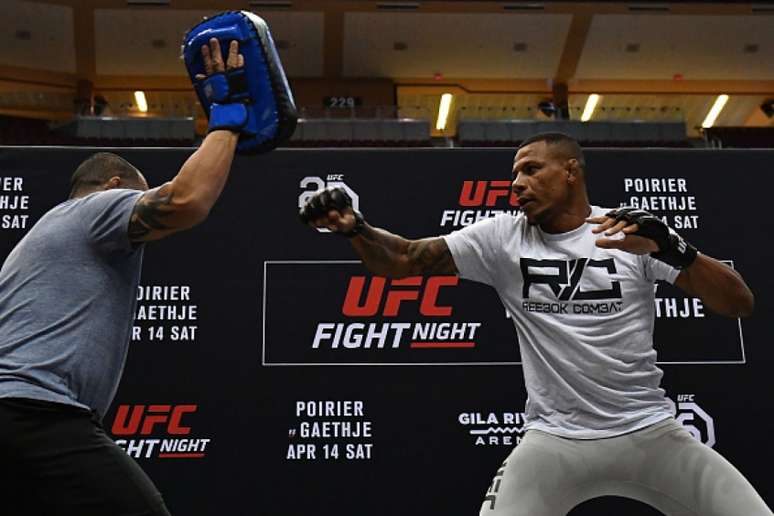 Cowboy manda recado para 'rival' no UFC SP: 'O pau vai cantar'; saiba mais