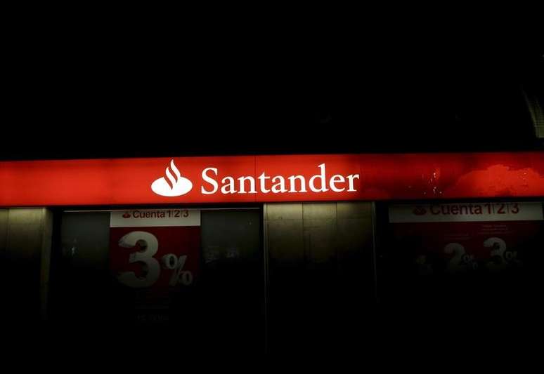 Santander tem alta no lucro trimestral ajudado por América Latina