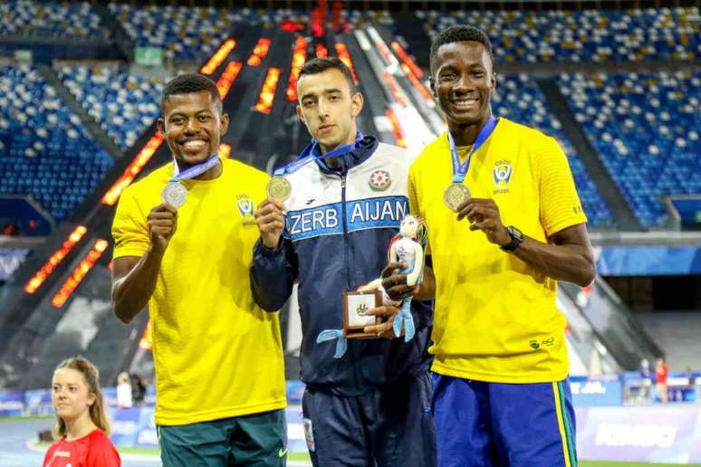 Brasil faz dobradinha e leva prata e bronze no salto triplo da Universíade