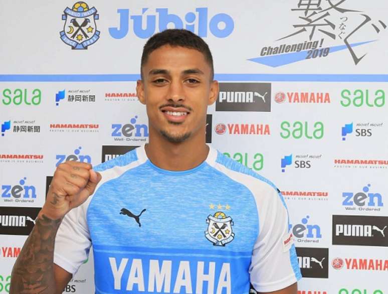 Após sucesso na Tailândia, Lukian assina com time japonês para a ...