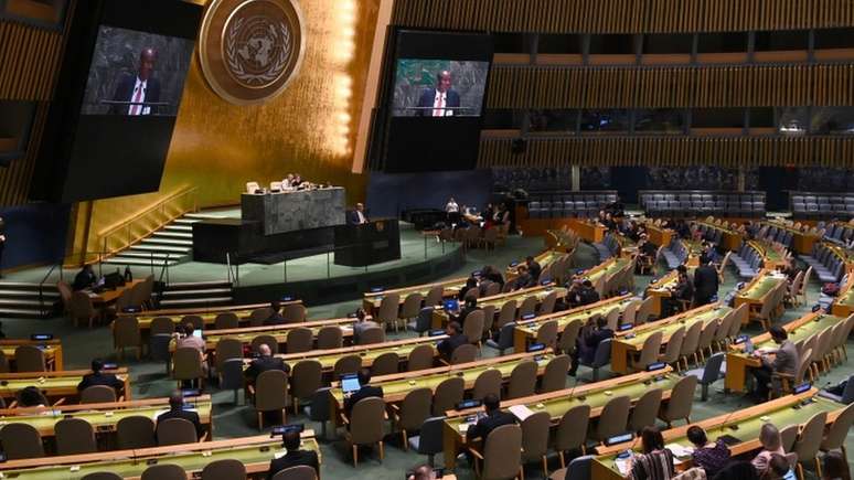 Os alunos da periferia que aprendem a 'pensar como a ONU'