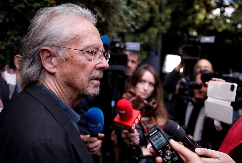 Nobel de Literatura Handke é declarado "persona non grata" em Sarajevo