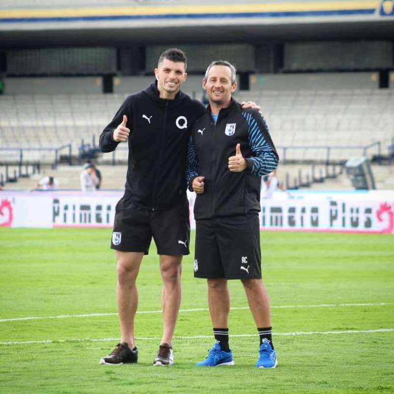 Corinthians contrata ex-preparador de goleiros de Tiago Volpi