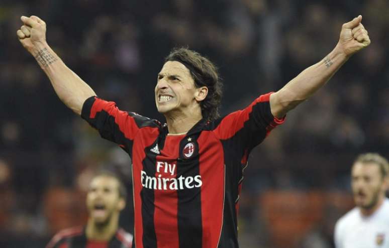 Ibrahimovic diz 'sim' e retorno ao Milan está próximo, diz jornalista