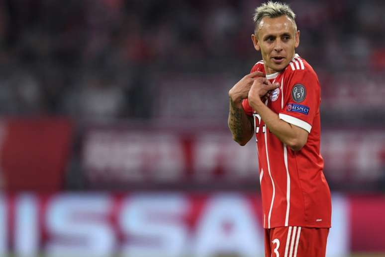 Rafinha recorda um ano da despedida do Bayern: 'Um dos dias mais ...