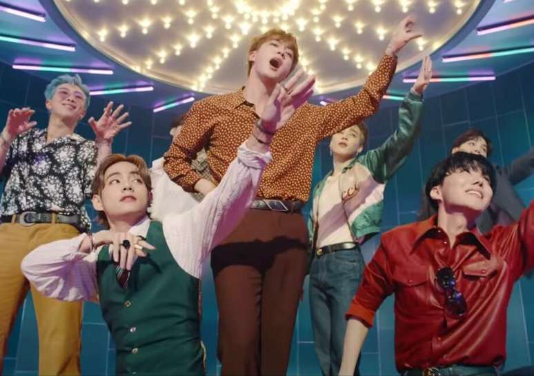 Novo clipe do BTS quebra recorde de visualizações do YouTube