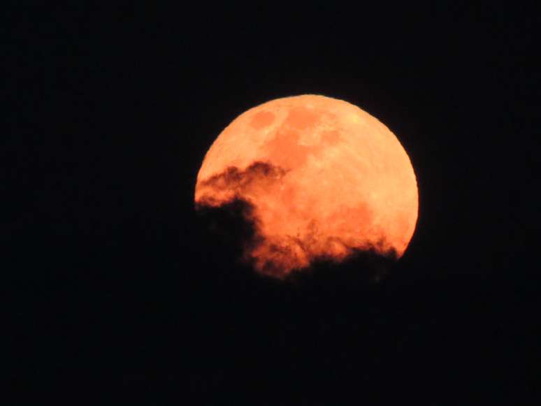 Perdeu a Lua Azul? Veja como foi e entenda o fenômeno