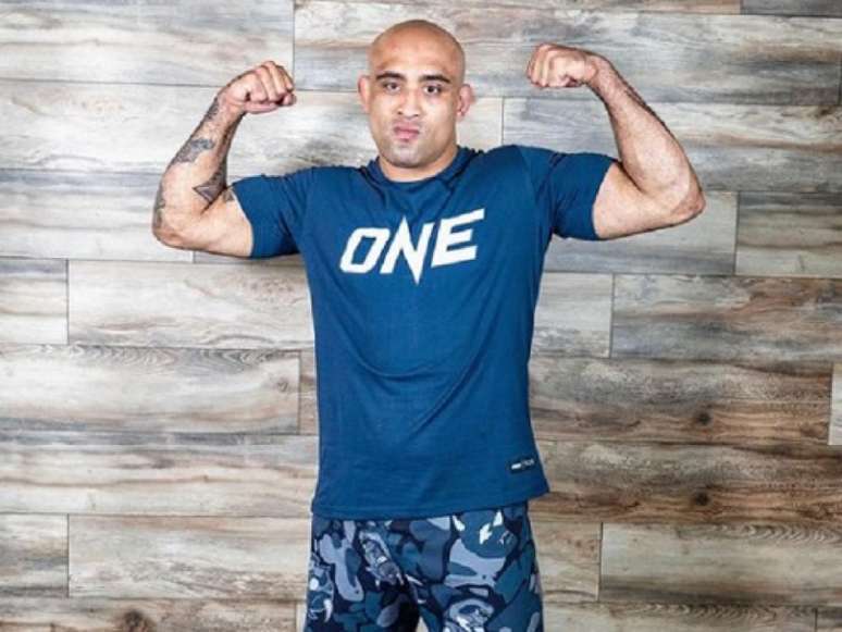 Faixa-preta testa positivo para Covid-19 e Yuri Simões assume sua vaga ...