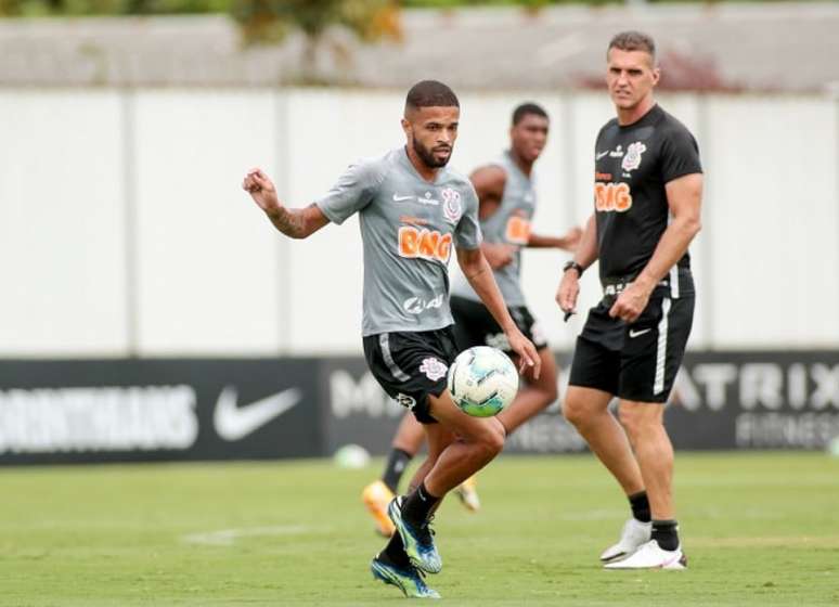 Corinthians se reapresenta com nove 'reforços' da base; veja a lista