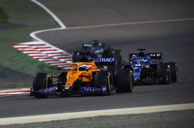 Ricciardo mostra fé na "promissora" McLaren e confia em lutar pelo título da F1 em 2022