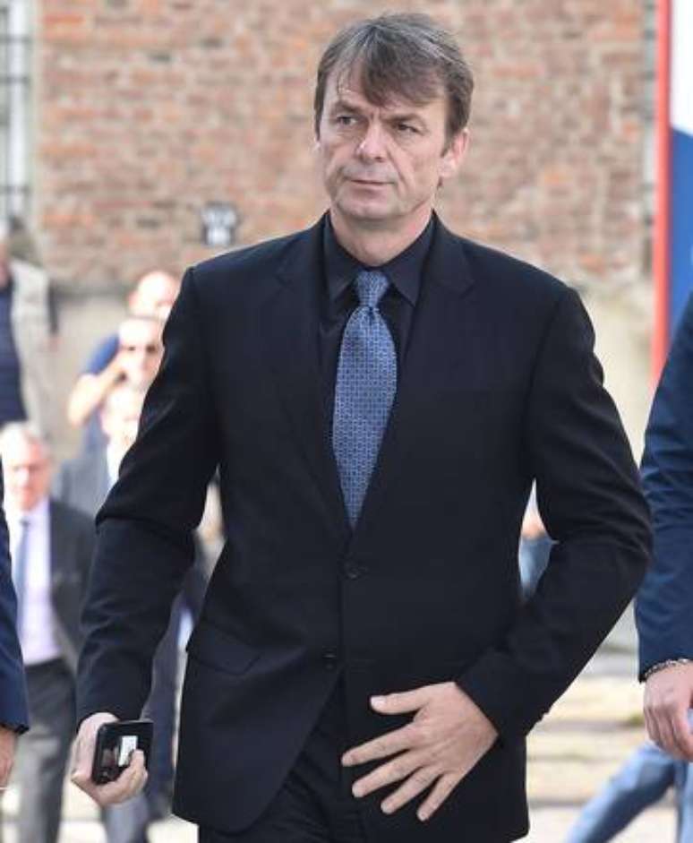 Mike Manley deixa Stellantis para comandar AutoNation