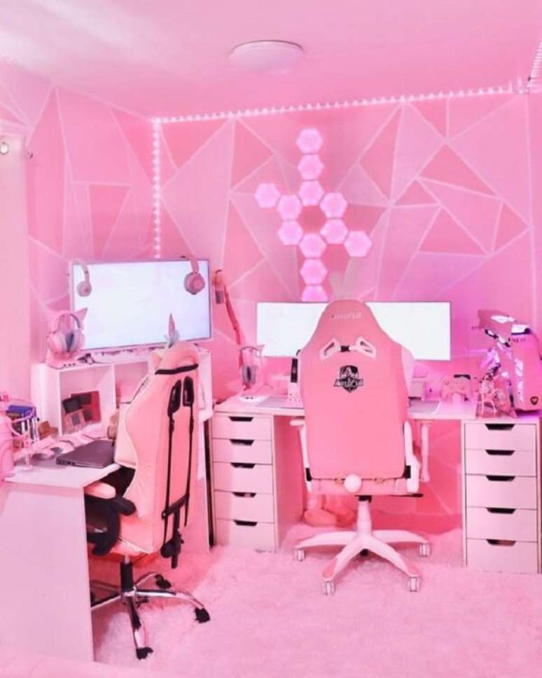 Quarto Gamer Feminino: +49 Projetos e 6 Itens Que Não Podem Faltar no Décor