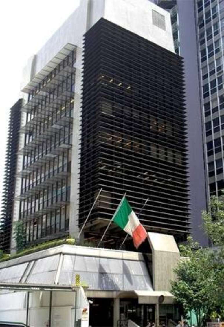 Consulado da Itália em SP renova acordos para ensino de italiano