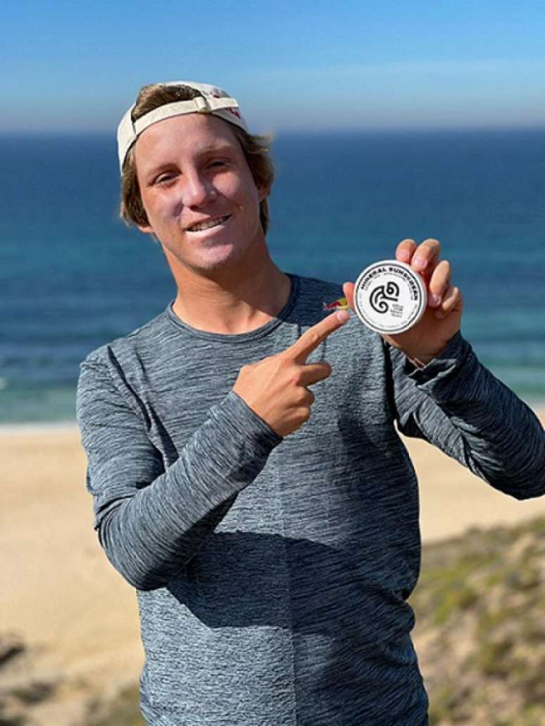Campeão mundial de skimboard é anunciado por marca em modelo de negócio ...