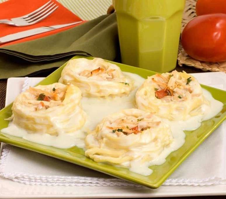 Frango desfiado: 5 receitas deliciosas para experimentar já