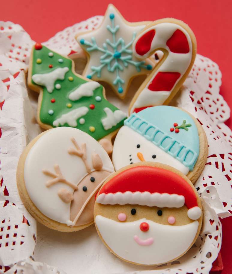 5 biscoitos típicos de Natal bem fáceis para fazer com as crianças