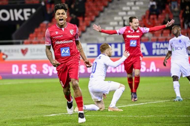 Baltazar celebra gol decisivo em vitória do Sion na Suíça ...