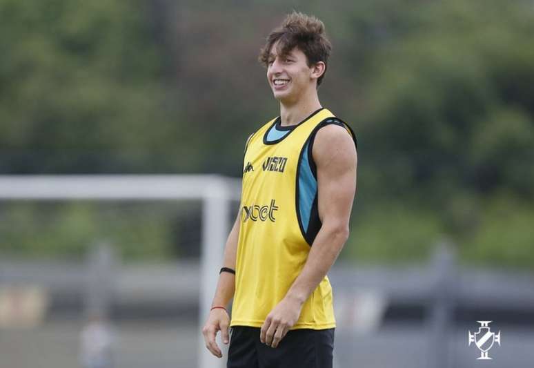 Galarza, do Vasco, é convocado pelo Paraguai para duelos contra Equador ...