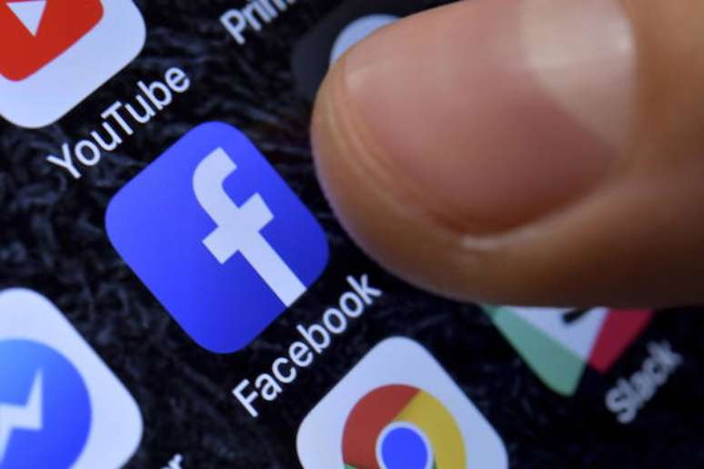 Justiça da Rússia bane Facebook e Instagram por 'extremismo'