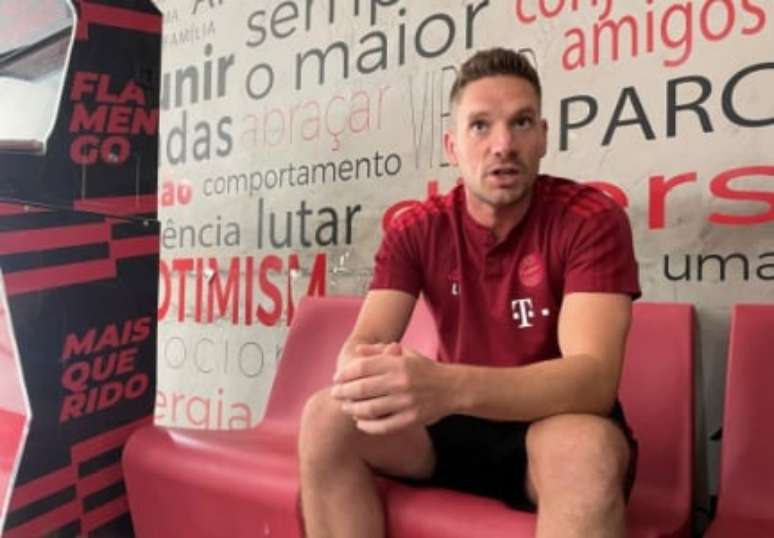 Bayern World Squad: conheça o projeto de base que tem Zé Roberto de ...