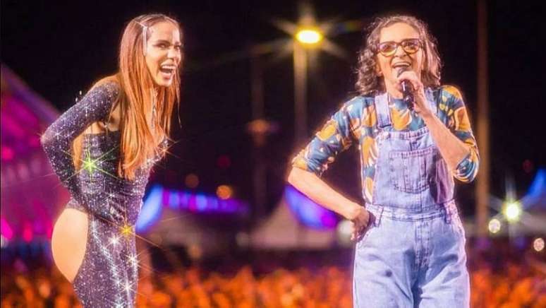 Fã é chamada por Anitta para dançar e viraliza: 'Fácil criticar a Marli ...