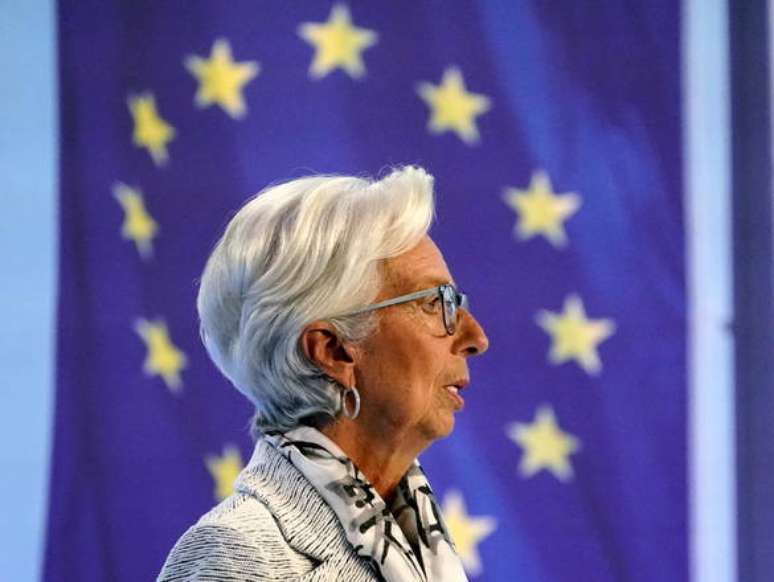 BCE prevê novas altas nos juros para segurar inflação