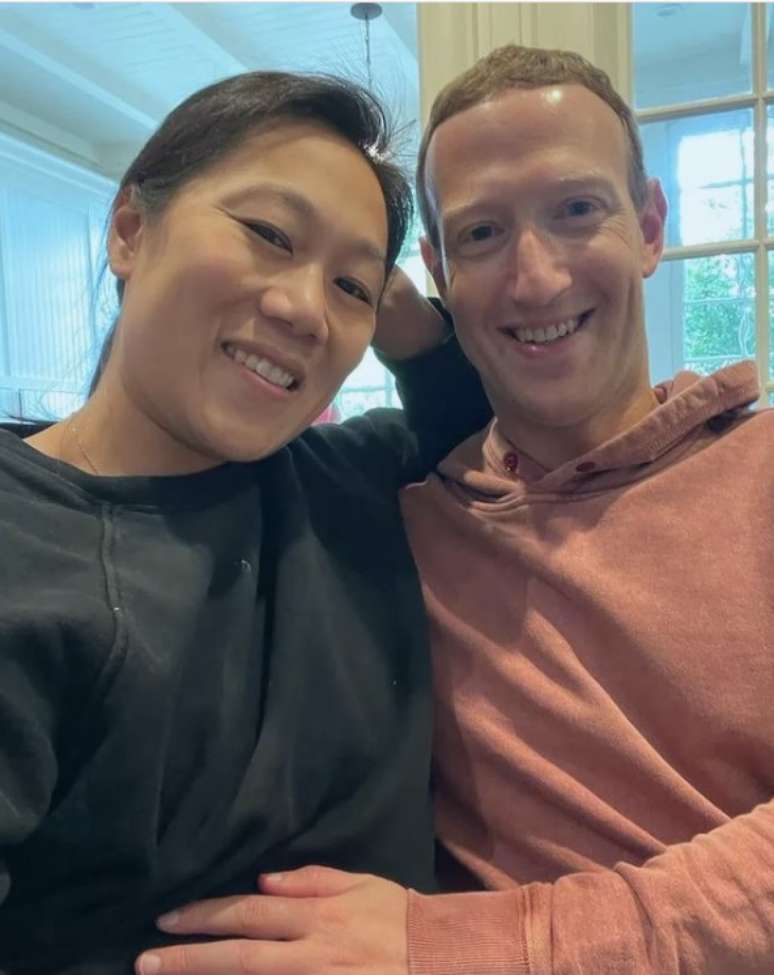 Mark Zuckerberg revela que será pai de uma menina pela terceira vez