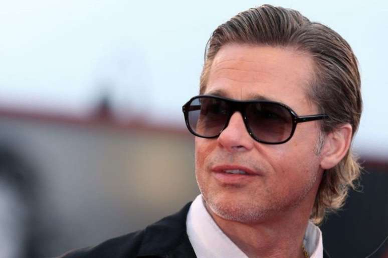Brad Pitt revela quem são os dois homens mais bonitos do mundo em sua ...