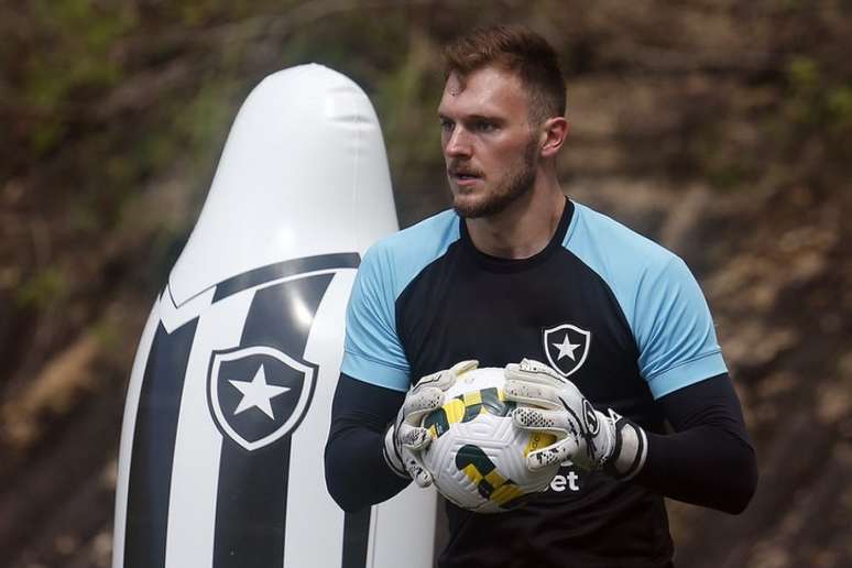 Tabu, Lucas Perri e Libertadores: o que ficar de olho no Botafogo ...