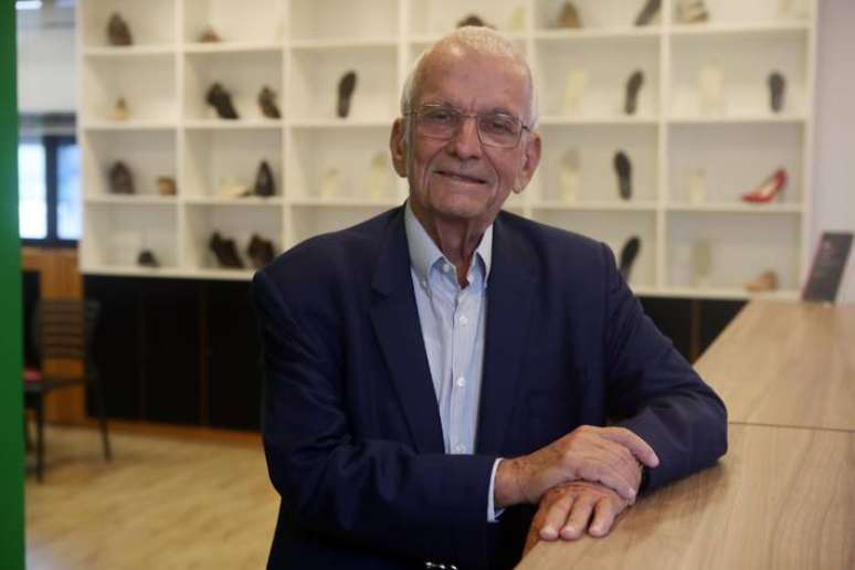 Valores, mente e corpo fortes guiam Thomas Case como CEO aos 85 anos