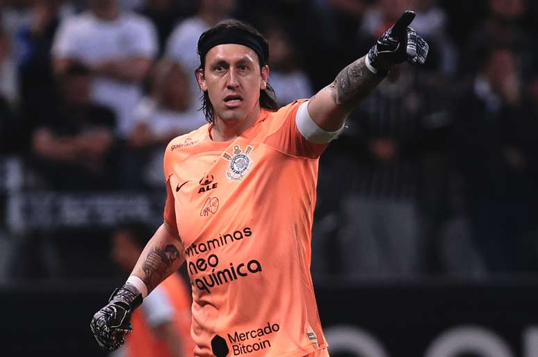 Cássio evita fazer contas por vaga na Libertadores, mas vê nova ...