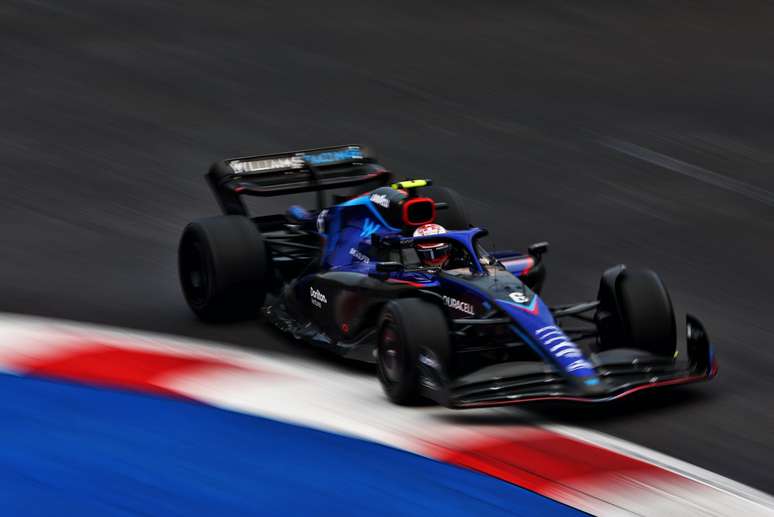 Latifi vê "falta de ritmo" e lamenta "dia muito solitário" com 18º ...