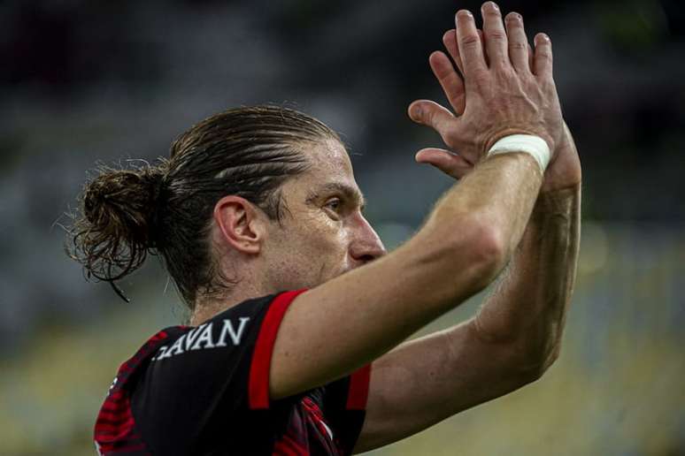 Filipe Luís pede titularidade de jogador do Flamengo na Copa do Mundo ... Filipe Luís pede titularidade de jogador do Flamengo na Copa do Mundo ...