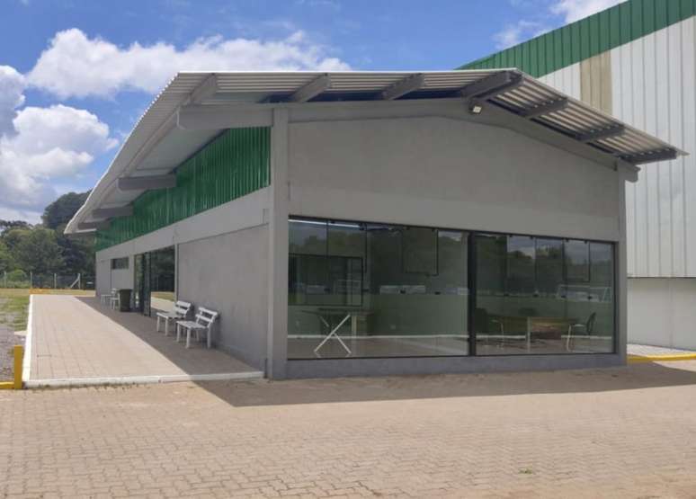 Juventude realiza melhorias no Centro de Treinamento