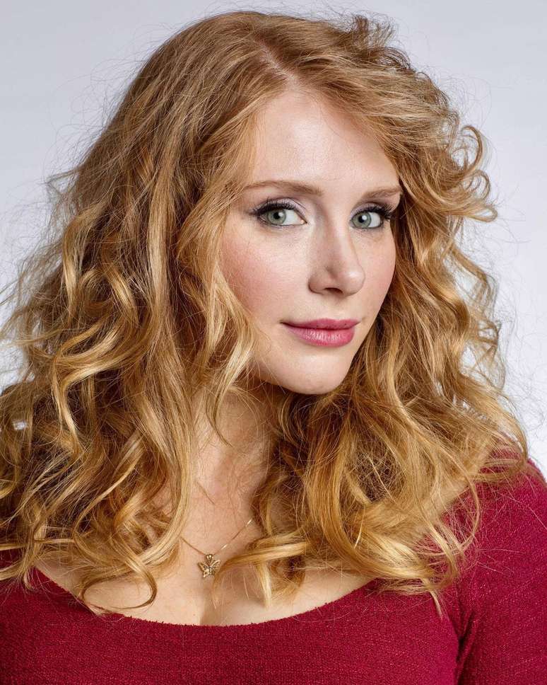 Bryce Dallas Howard vai estrelar série de "A Montanha Enfeitiçada"