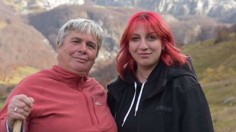 As últimas 'virgens juramentadas' da Albânia, que vivem como homens