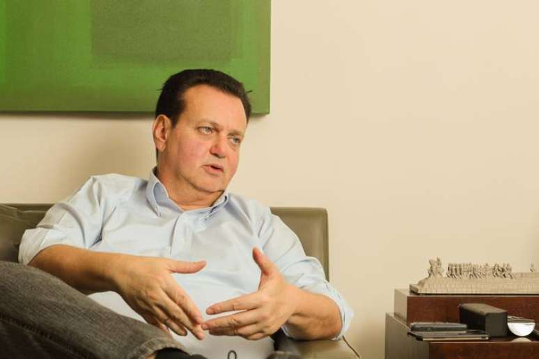 Tarcísio turbina secretaria para Kassab conduzir articulação política em SP