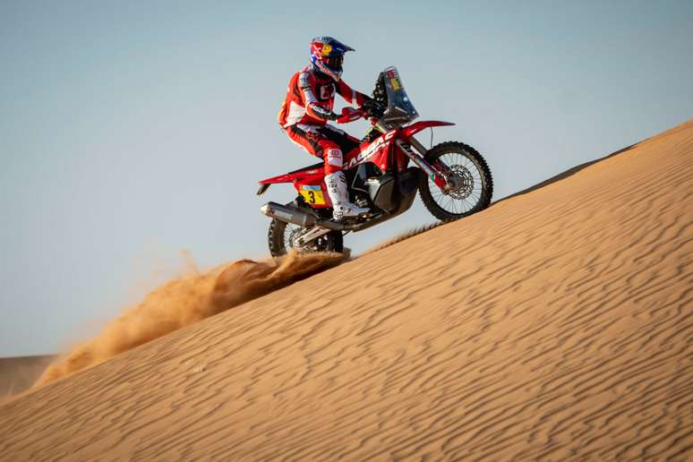 Dakar dá largada no 2023 do esporte a motor com percurso inédito e ...