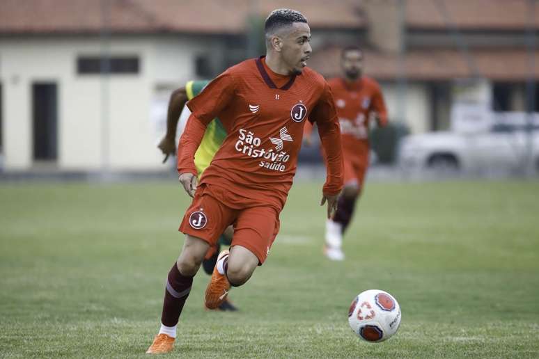 Campeão da Copinha pelo São Paulo, Thiaguinho acerta com Juventus-SP