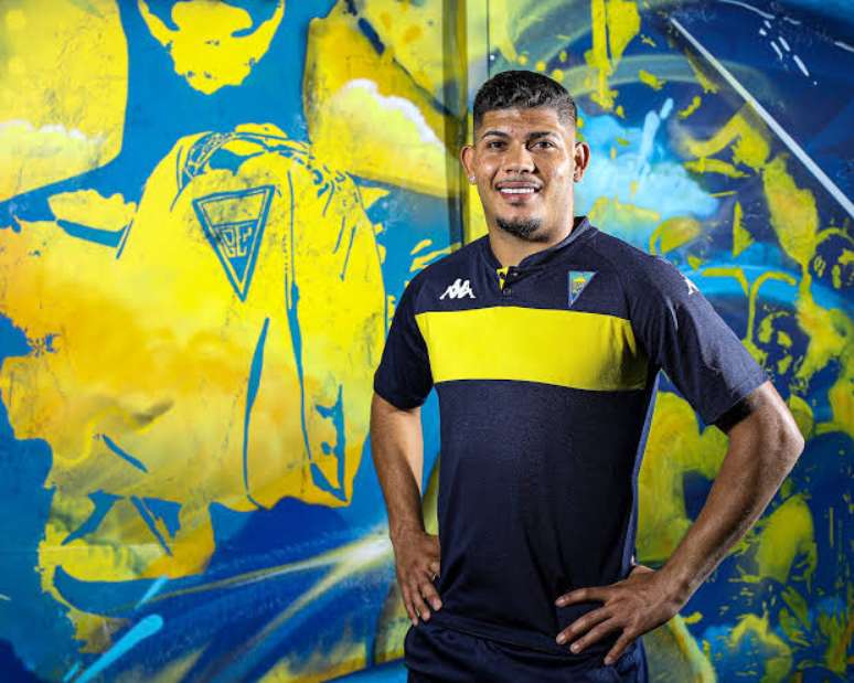 Erison conclui exames médicos e deve assinar com o São Paulo nesta ...