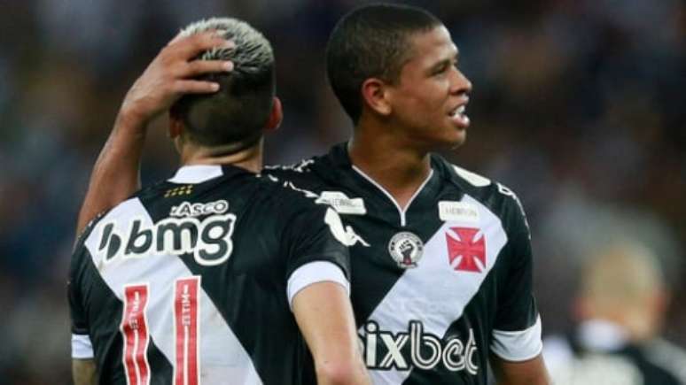 Joia do Vasco revela surpresa com início positivo entre os profissionais