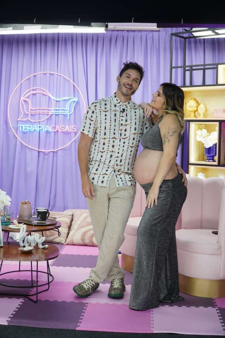 'Terapia de Casais': Viih Tube e Eliezer investem em programa para mostrar a 'realidade em família'