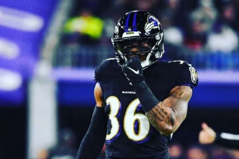 New York Jets acerta troca por safety Chuck Clark, do Baltimore Ravens