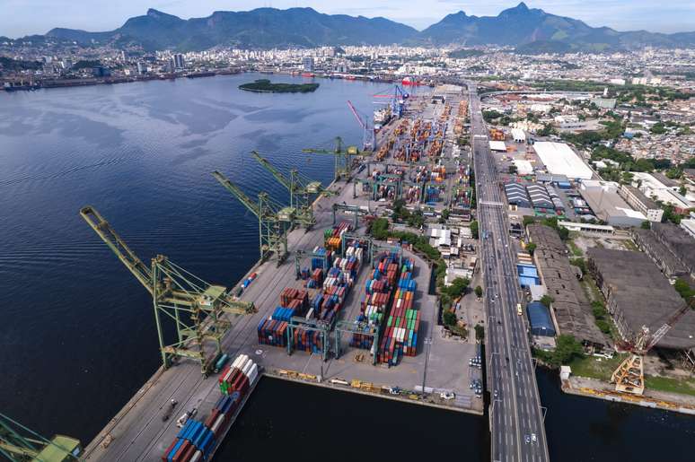 Porto do Rio vai passar por obra para receber navios de 366 metros