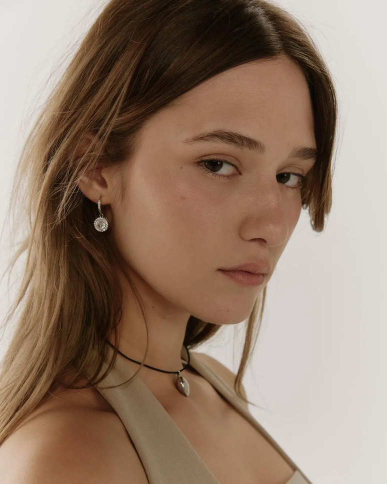 Cantora se apresenta para cerca de dez pessoas no Lolla, viraliza e ganha seguidores