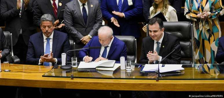 Entenda a disputa entre Arthur Lira e Rodrigo Pacheco sobre as MPs