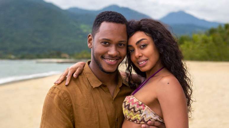 Casamento à Distância: Comédia romântica da Netflix estrelada por Dan Ferreira e Dandara Mariana ...