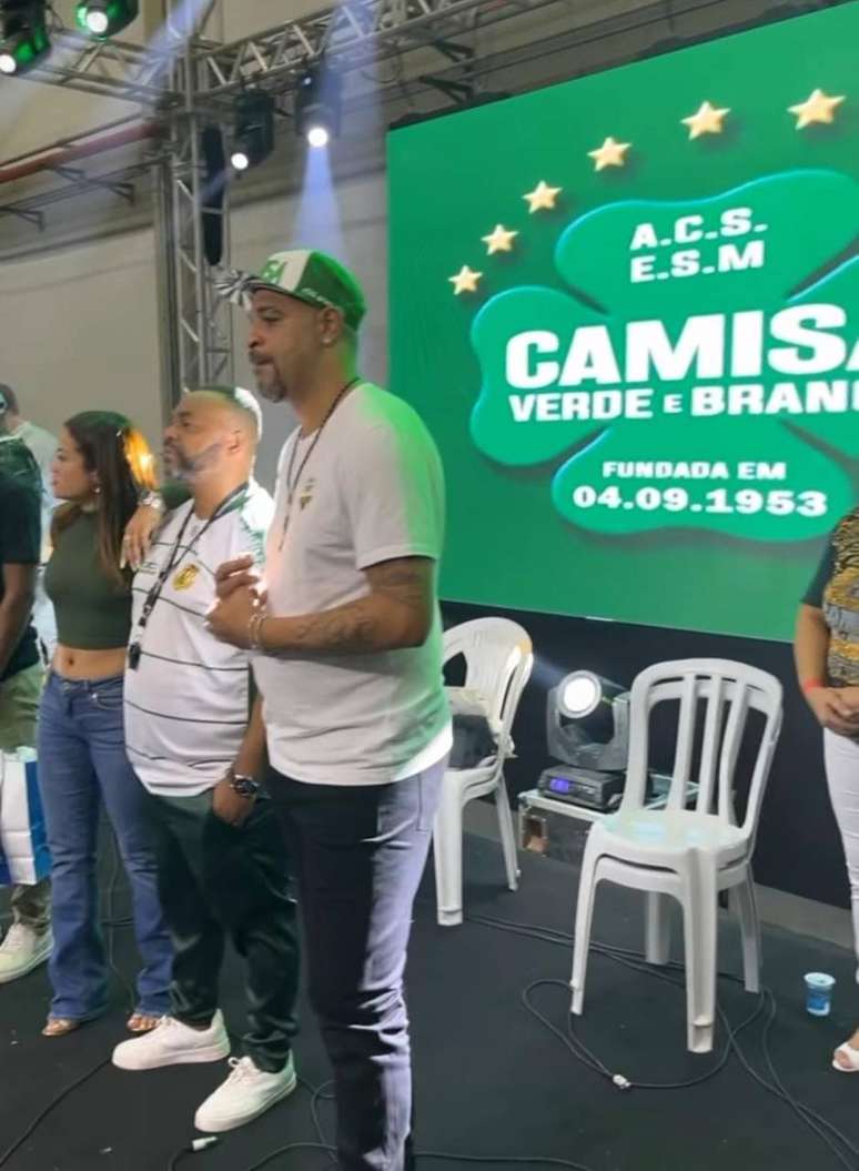 Adriano Imperador ganha homenagem no carnaval de São Paulo e será ...
